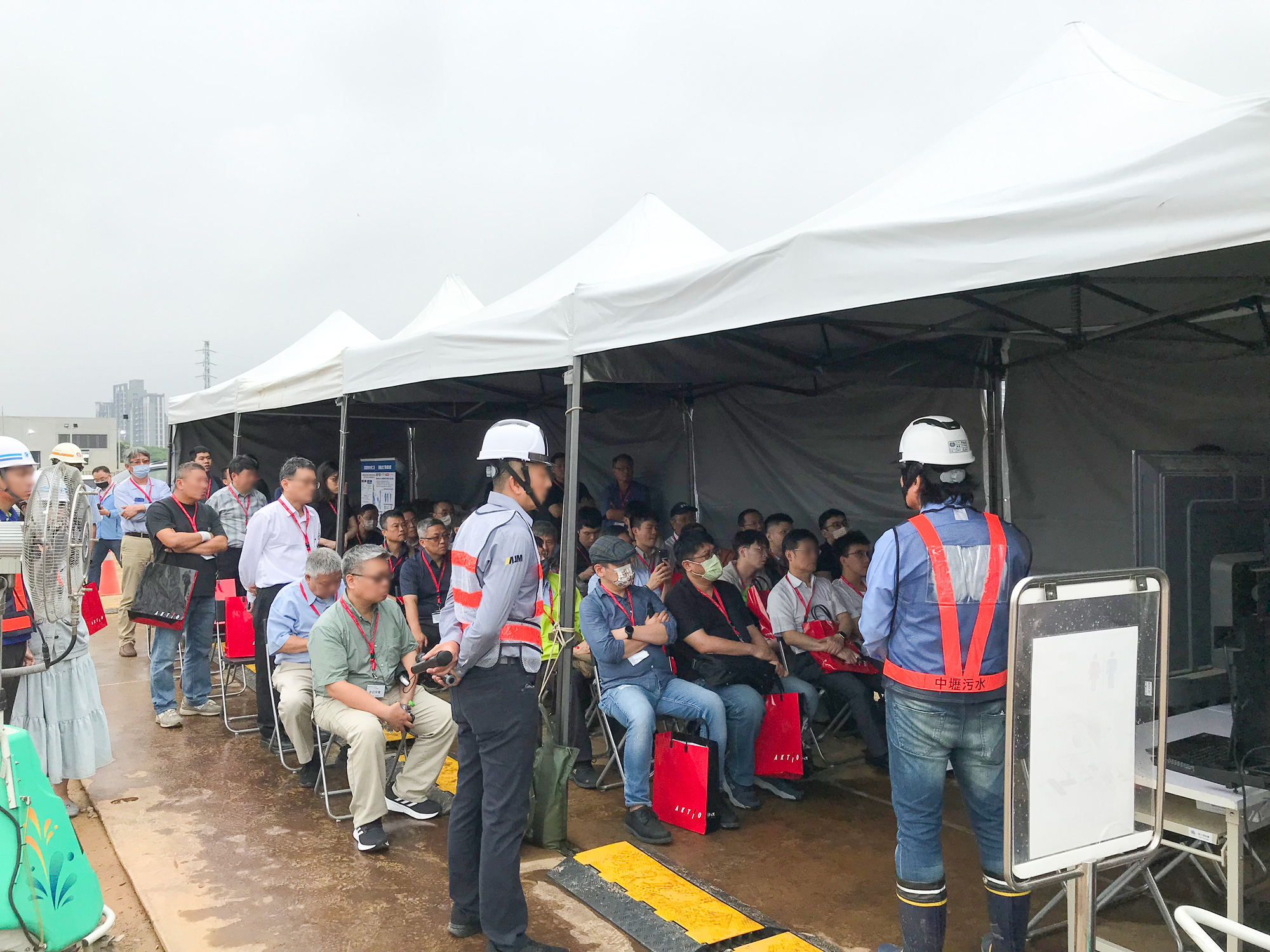 Demonstration of the Hard Ground Press-in Method Using New Pile Auger ...