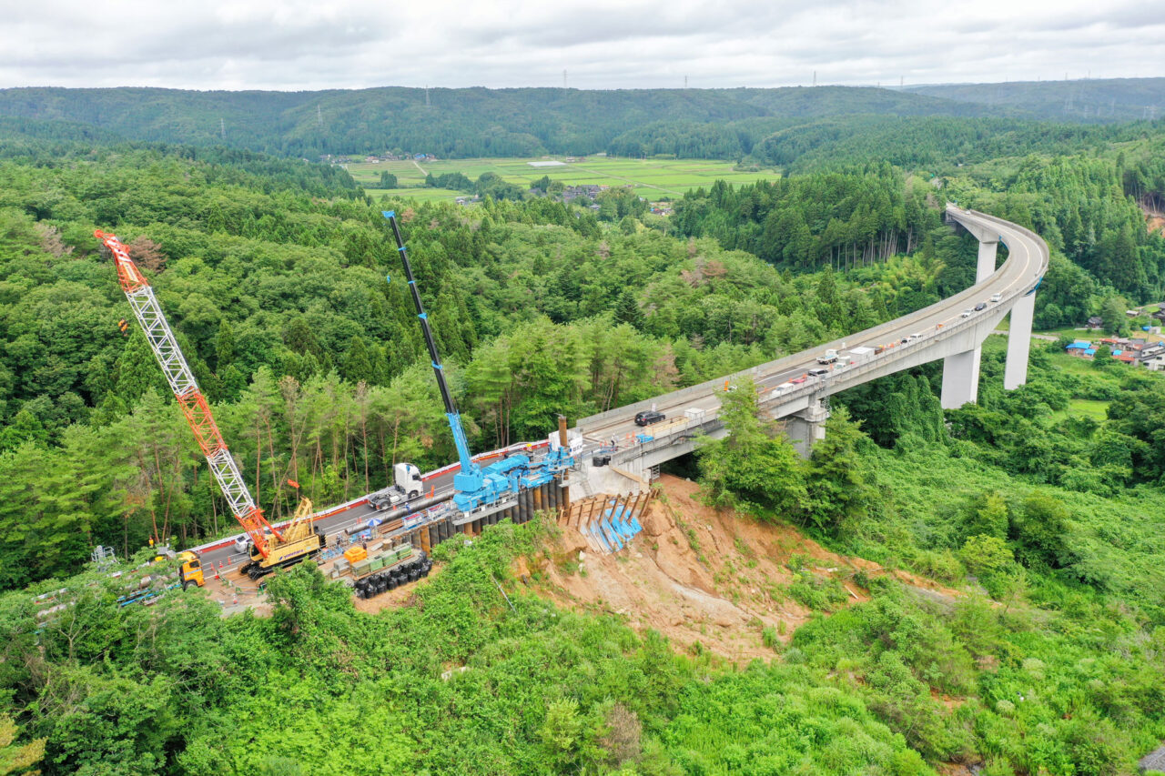 GYRO PILER™ and GRB System™ Employed to Reinforce Cleared Road Leading to Noto Ohashi Bridge ...